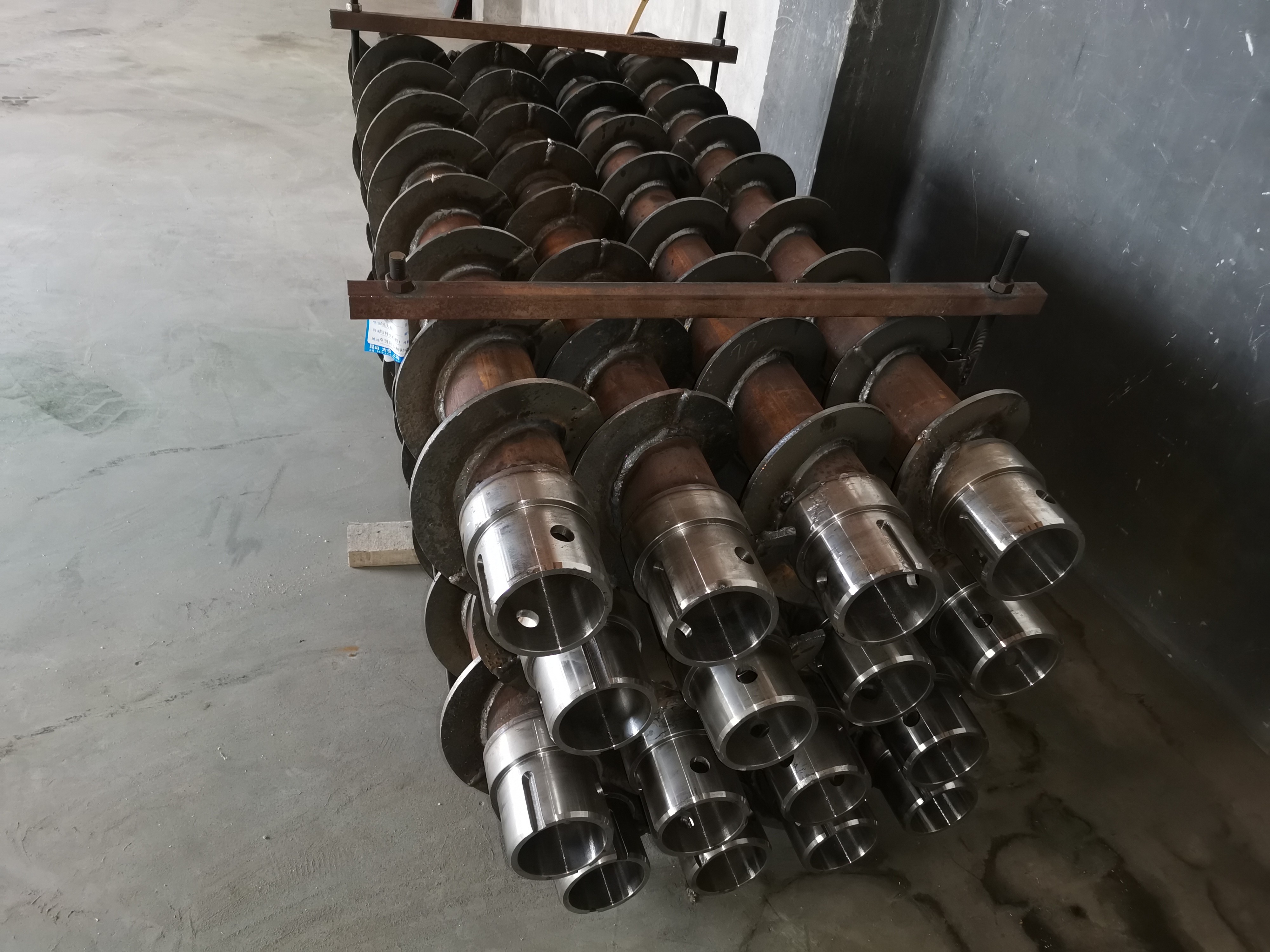 7 1/4″ (184mm) Double Key Heavy Duty Hollow Stem Auger for soil ...