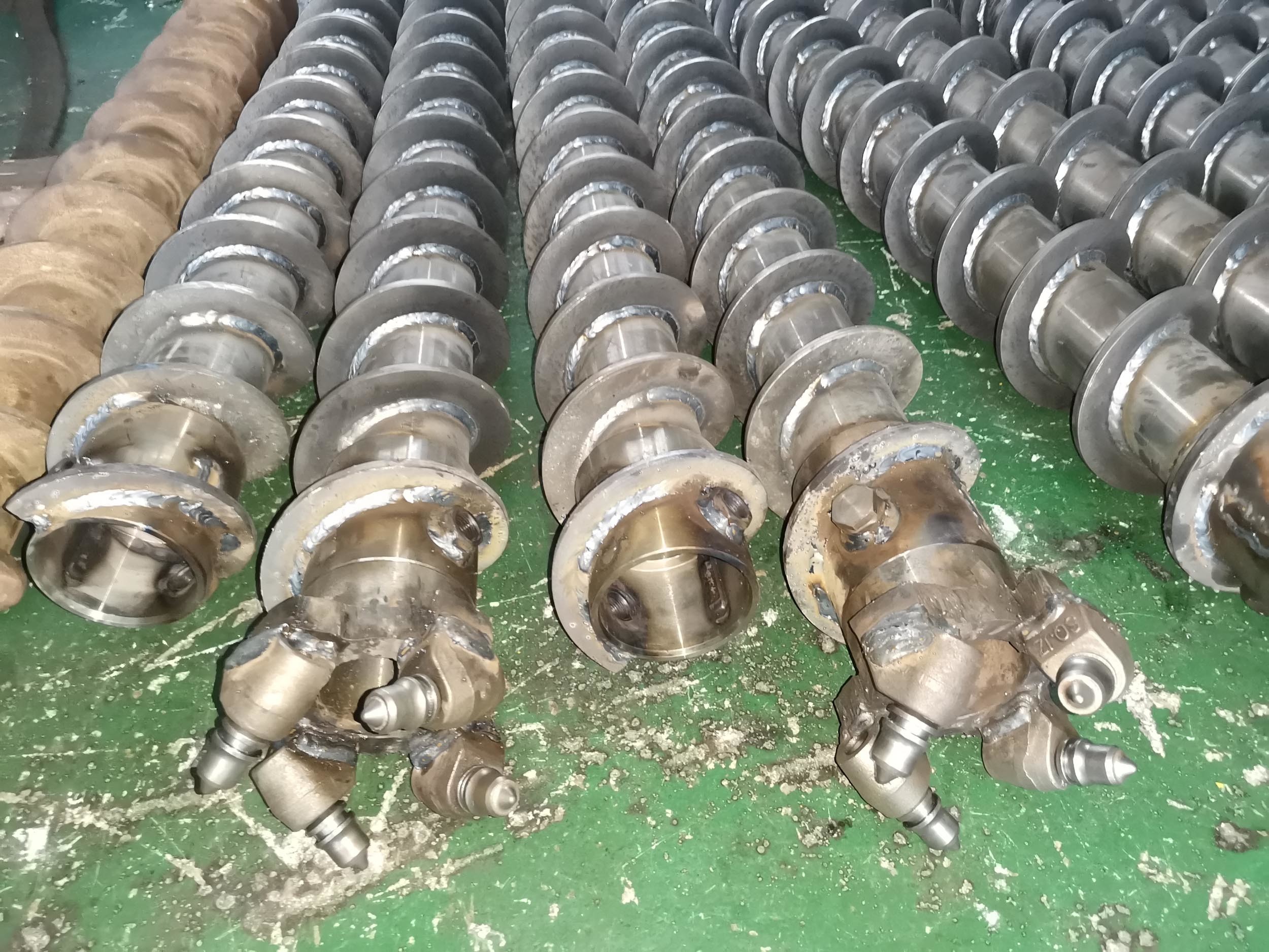 8 1/4″ (210mm) Triple Key Heavy Duty Hollow Stem Auger for soil ...